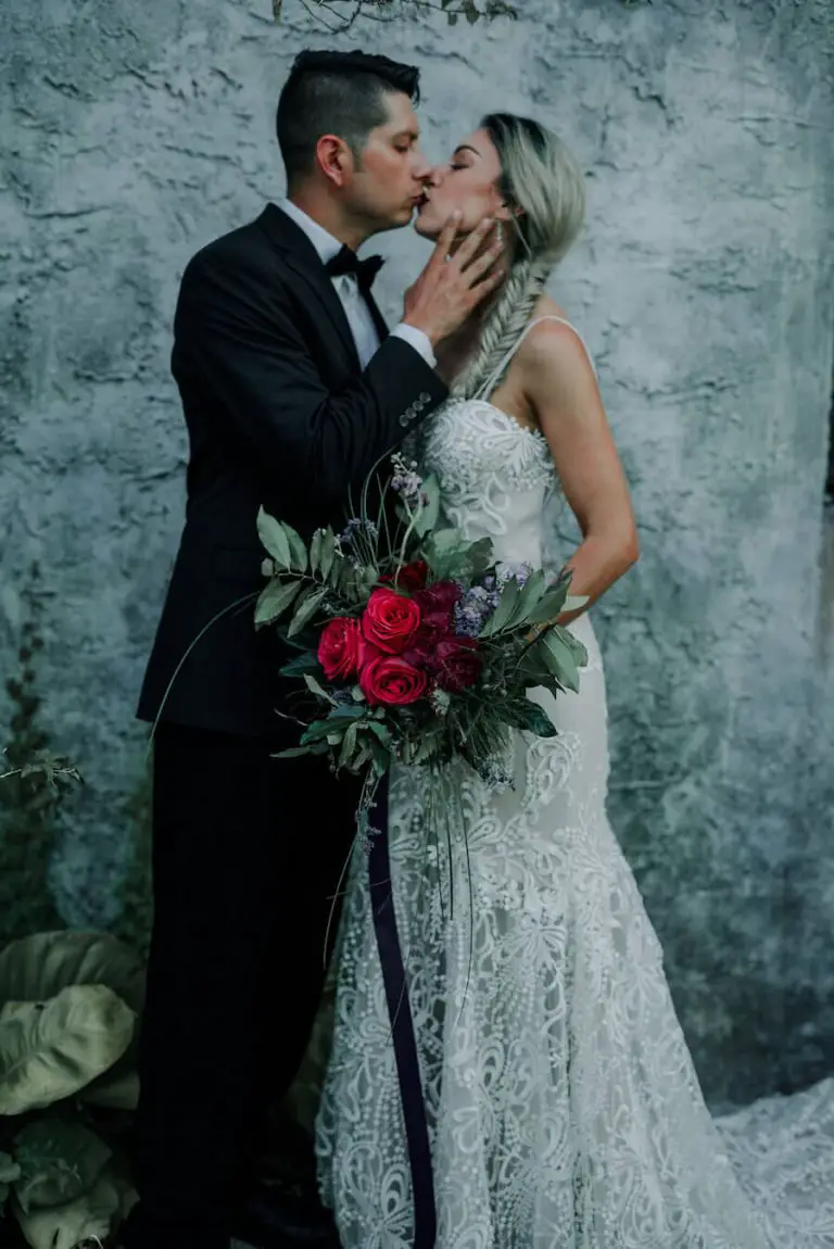 Glamorous and Edgy Wedding Inspiration - Belle The Magazine