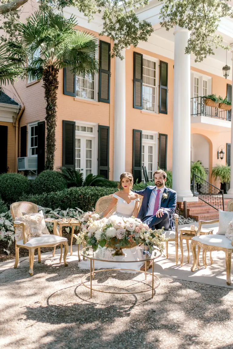 Classy Southern Romance Wedding Inspiration - Belle The Magazine